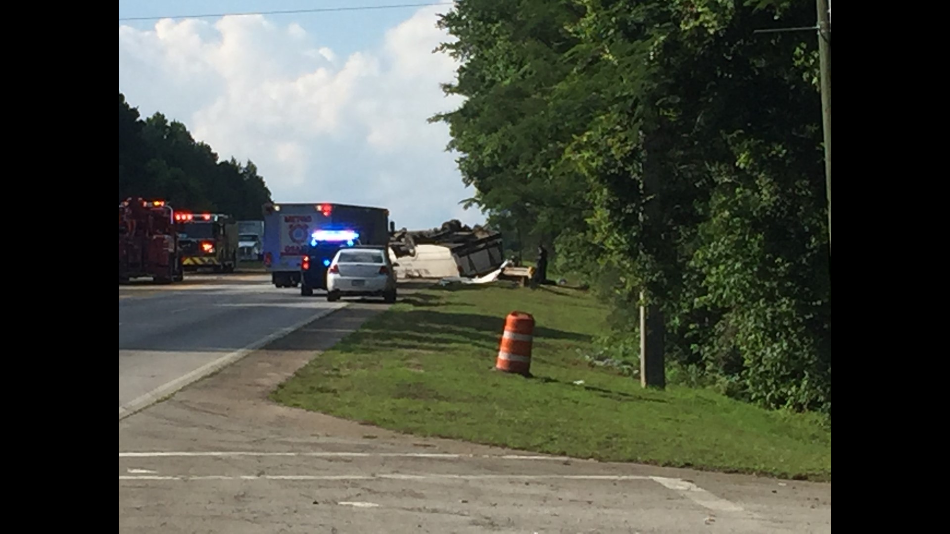 911 calls reveal horrific eyewitness account of deadly church bus crash ...