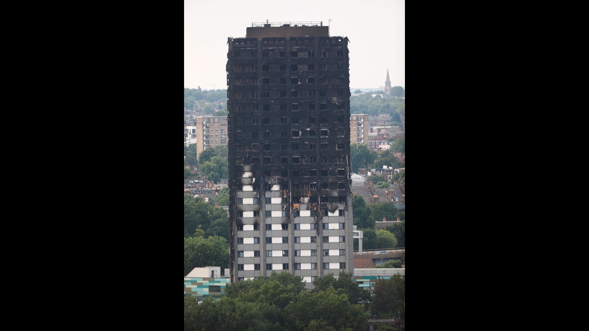 Shocking photos reveal devastation inside Grenfell Tower, hit by blaze ...