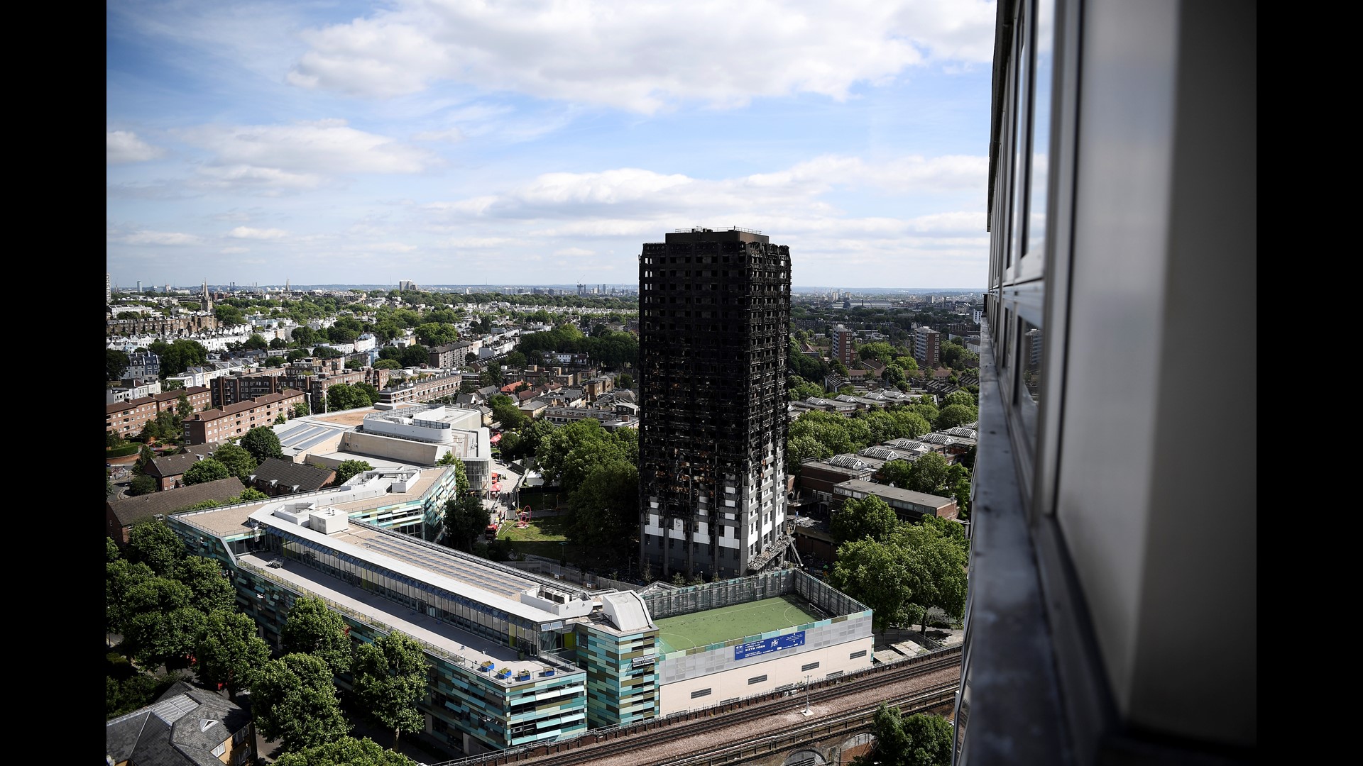 Shocking photos reveal devastation inside Grenfell Tower, hit by blaze ...