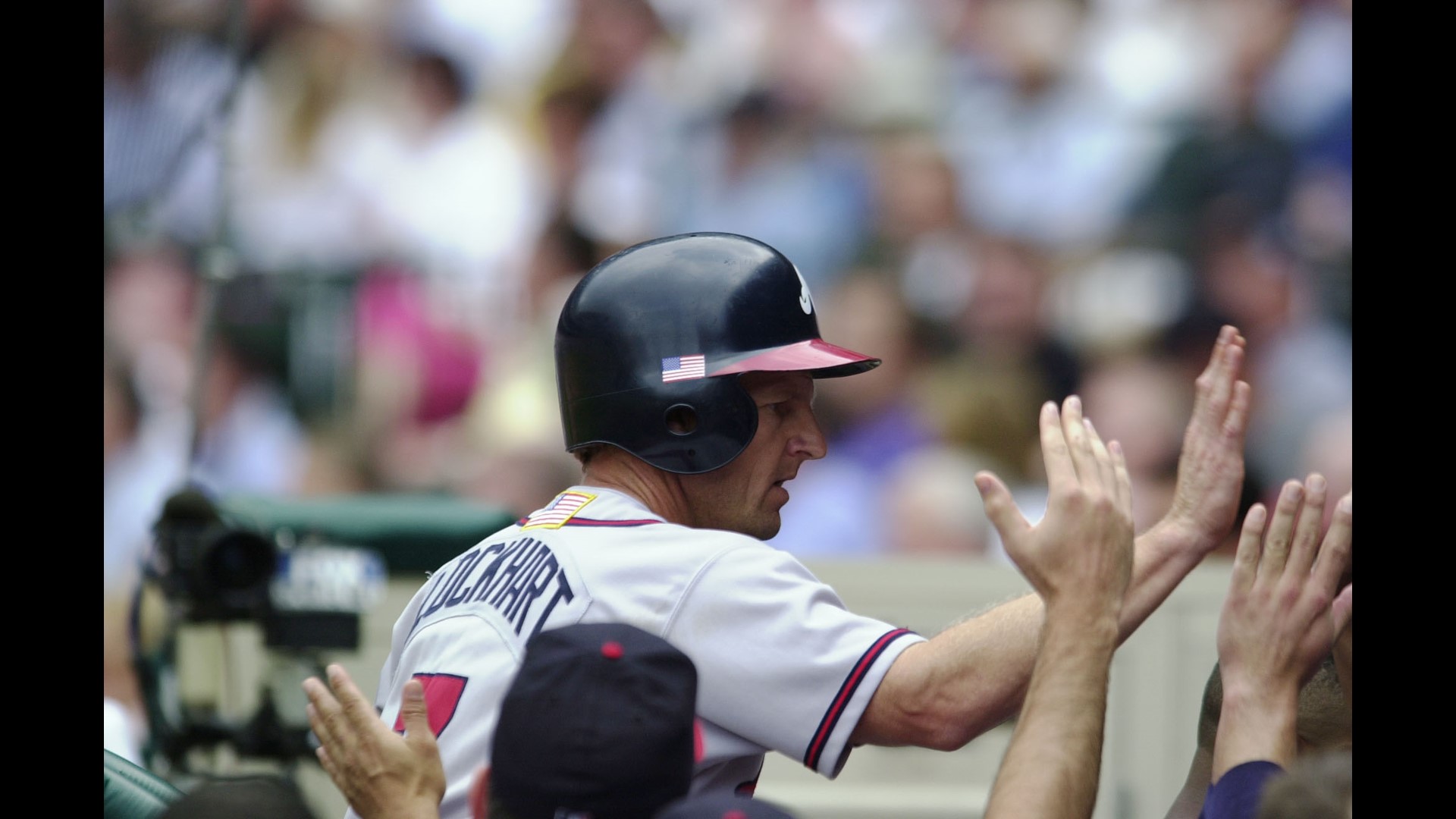 Jason Lockhart suffers nosebleed after coughing; doctors continue to ...