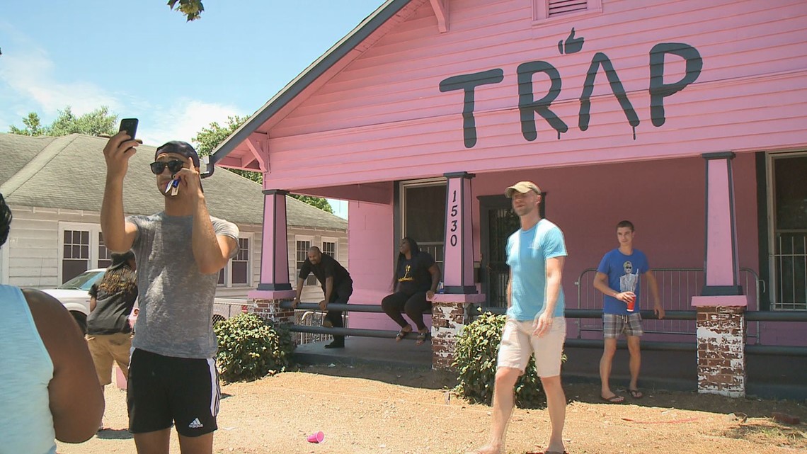 'All good things must come to an end:' The pink 'Trap House' is pink no ...