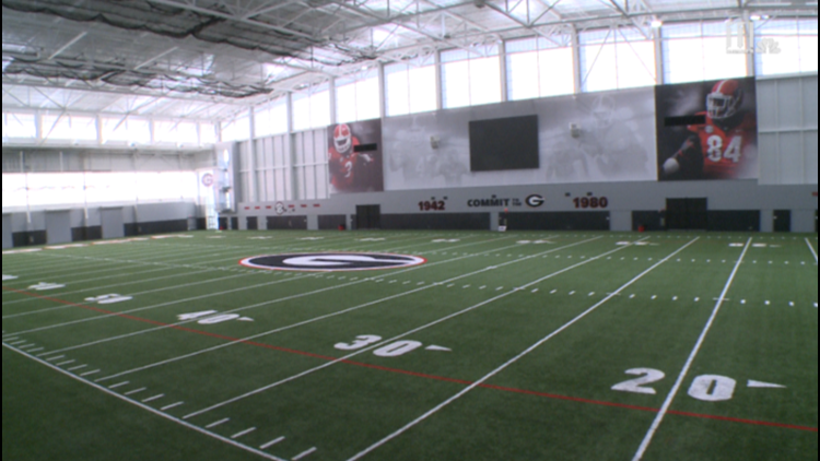 A behind-the-scenes video tour of the UGA Indoor Practice Facility with ...