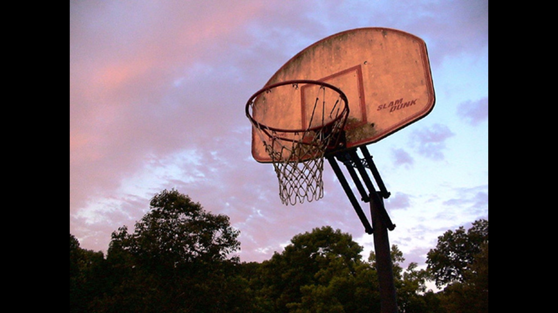Keep an eye on your hoop: The 'Drive By Dunk Challenge' is the latest ...