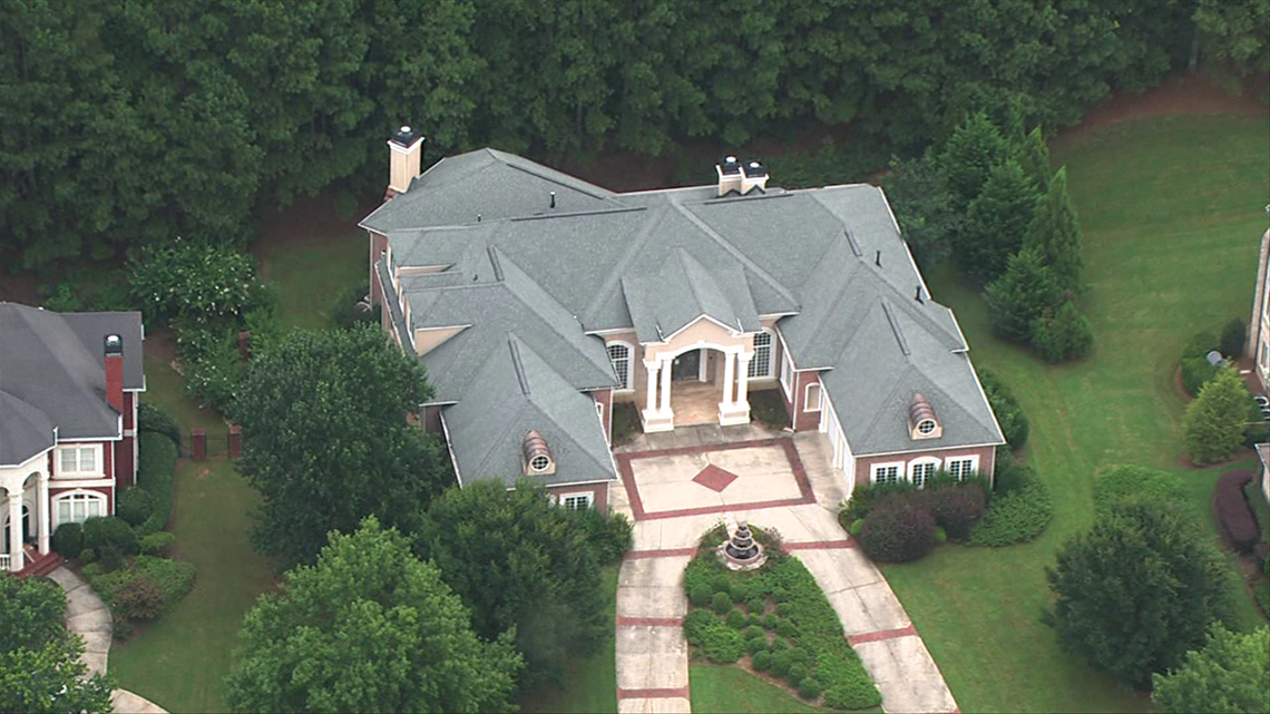 Bank auctioning off Allen Iverson's Alpharetta home | 11alive.com