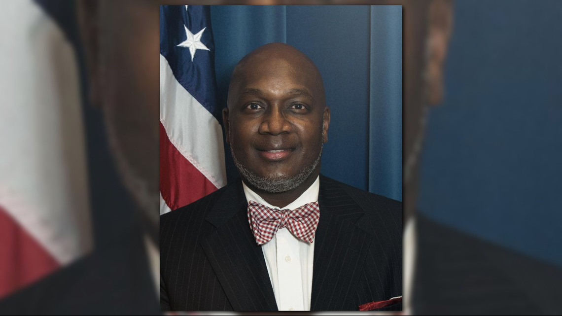 DeKalb commissioner denies allegations in sexual harrassment lawsuit ...