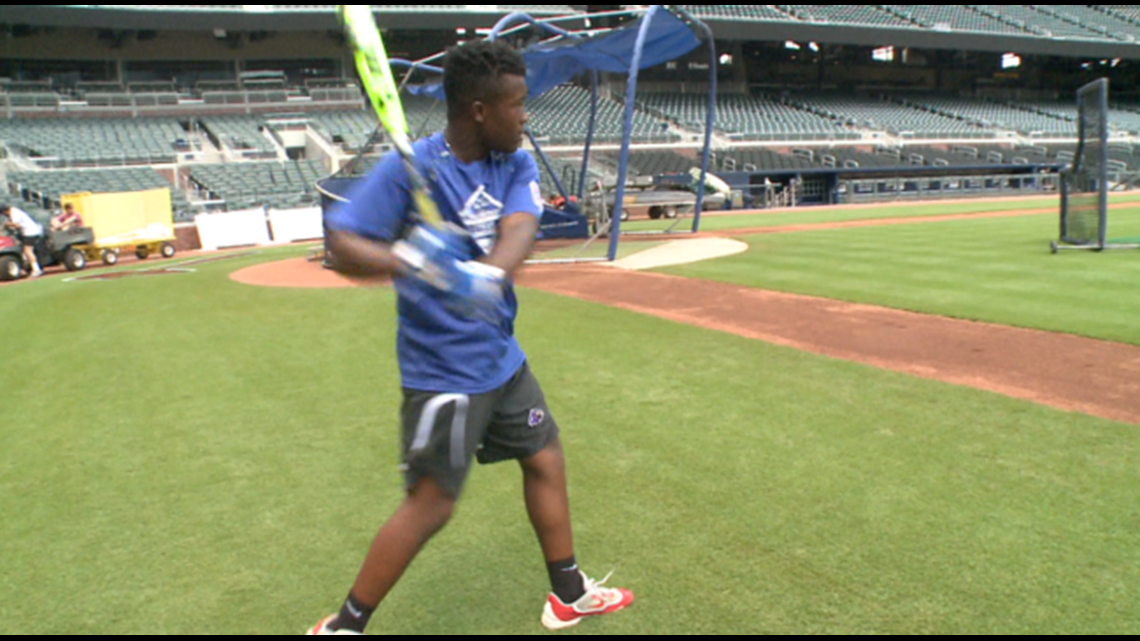 Watch: Braves give GA little league star Jayce Blalock shot at hitting ...