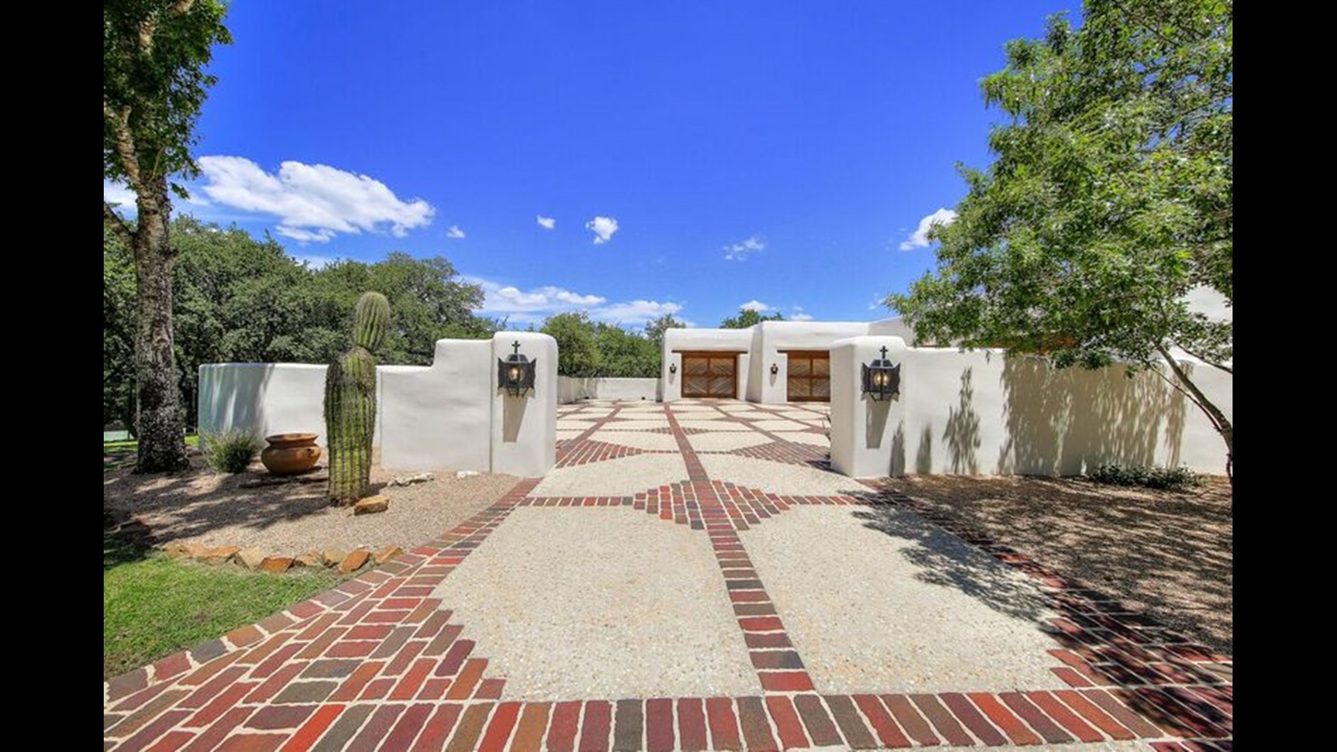 PHOTOS: Inside George Strait's Dominion luxury home | 11alive.com