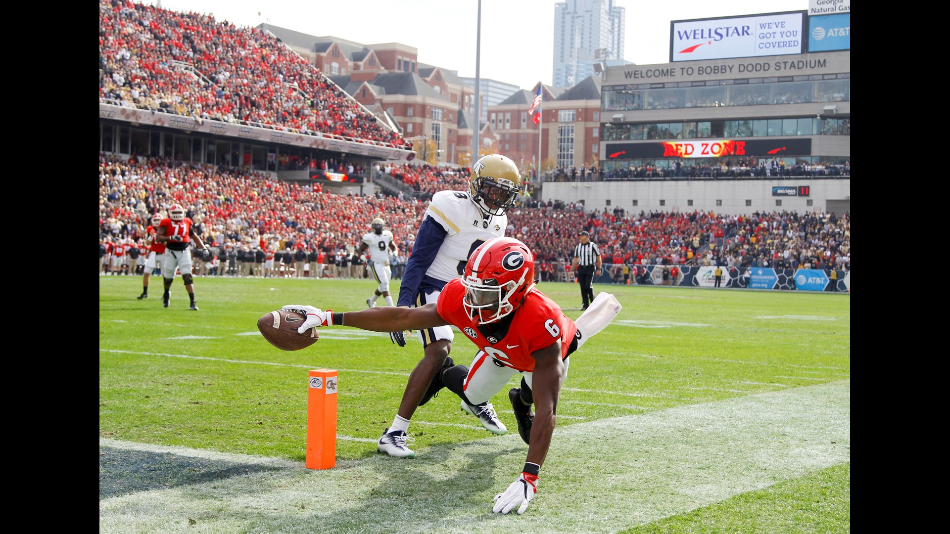 Despite GT ripping hedges last year, UGA passes on rowdy celebration ...