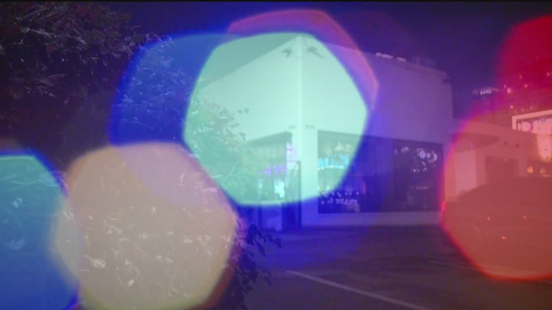 Bar worker recounts arrest after incident with Atlanta officer ...