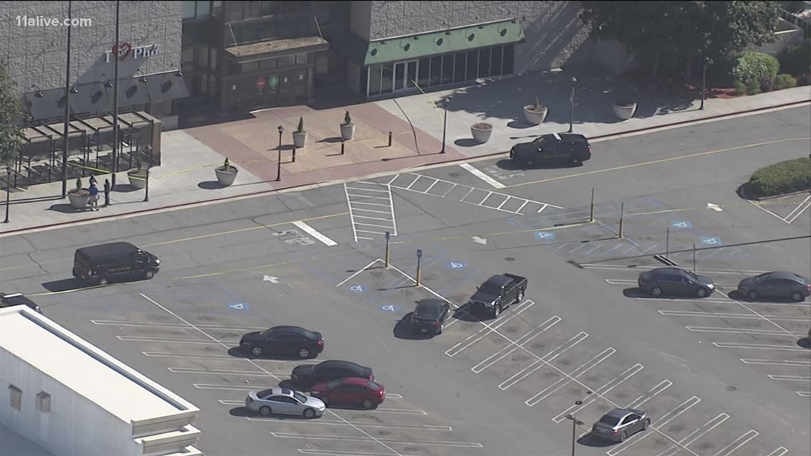 Town Center shooting report turns out to be jewelry store robbery ...