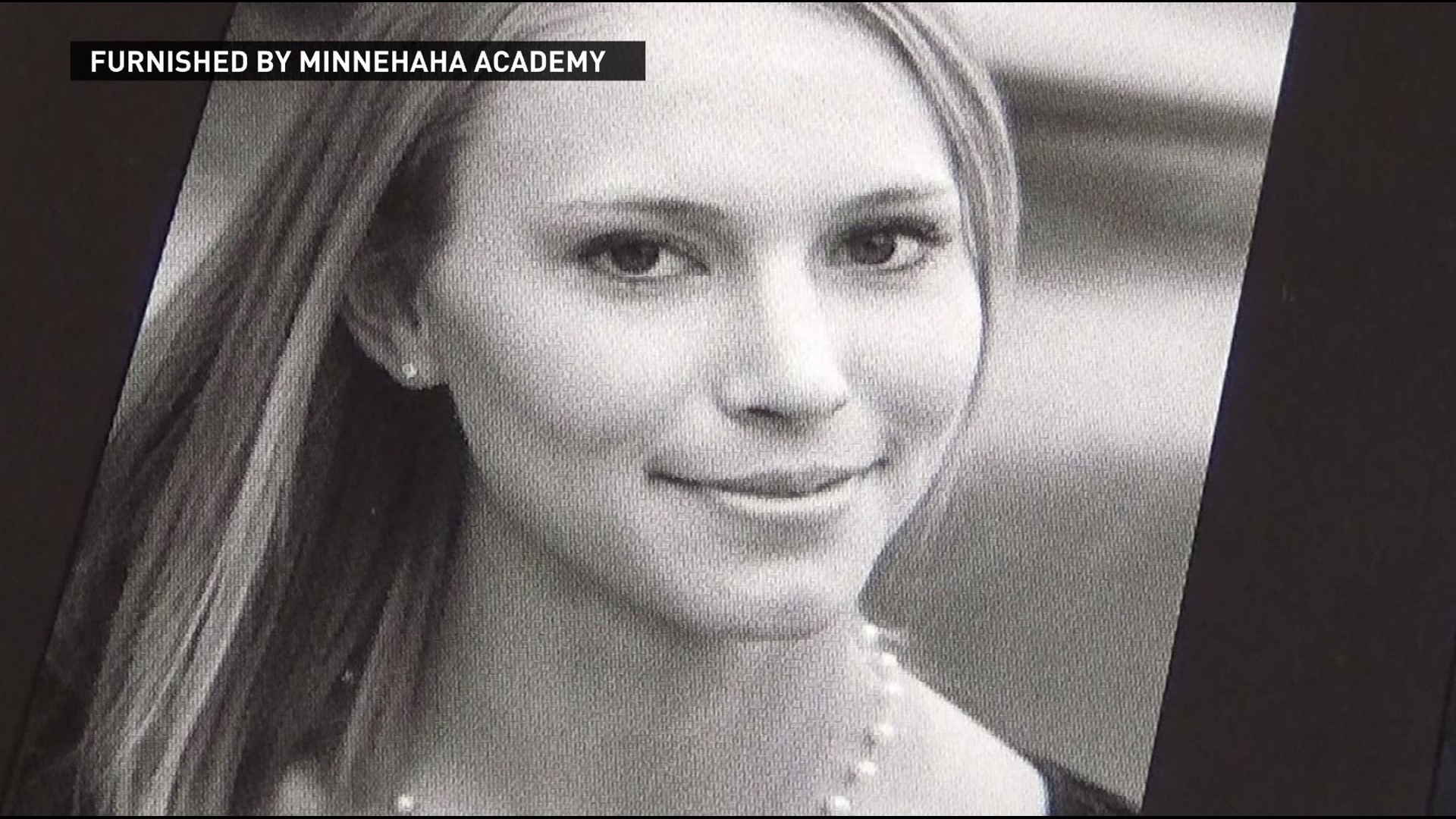 Indictment: Woman under influence, reached for cell phone before fatal ...