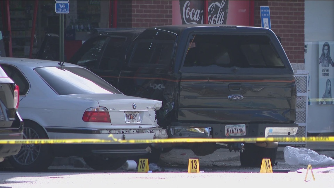 Officer shooting reported by Conyers Police | 11alive.com