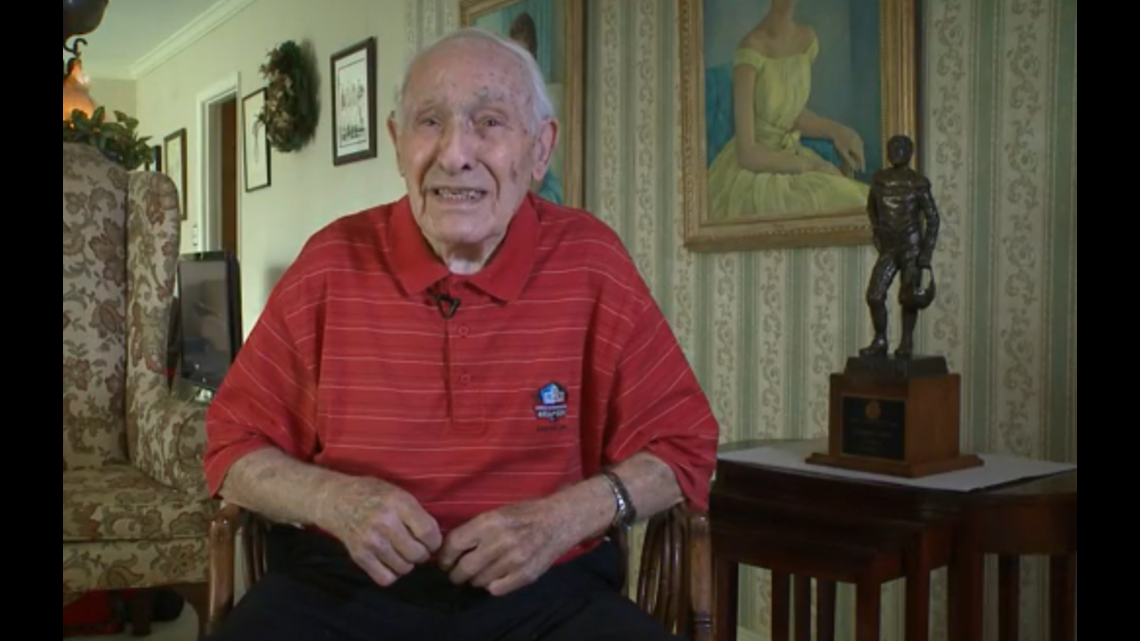 Legendary Charley Trippi recalls UGA's last Rose Bowl | 11alive.com