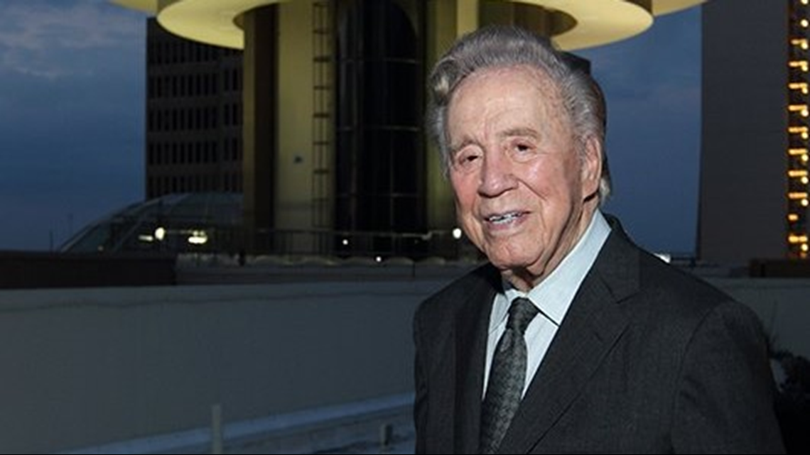 Bob Carter, father of Nick and Aaron Carter, dies at 65 | 11alive.com