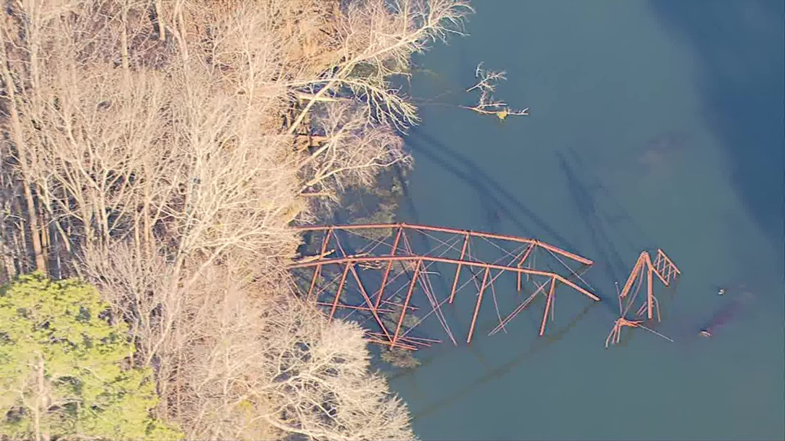 Historic bridge collapses at metro Atlanta park | 11alive.com