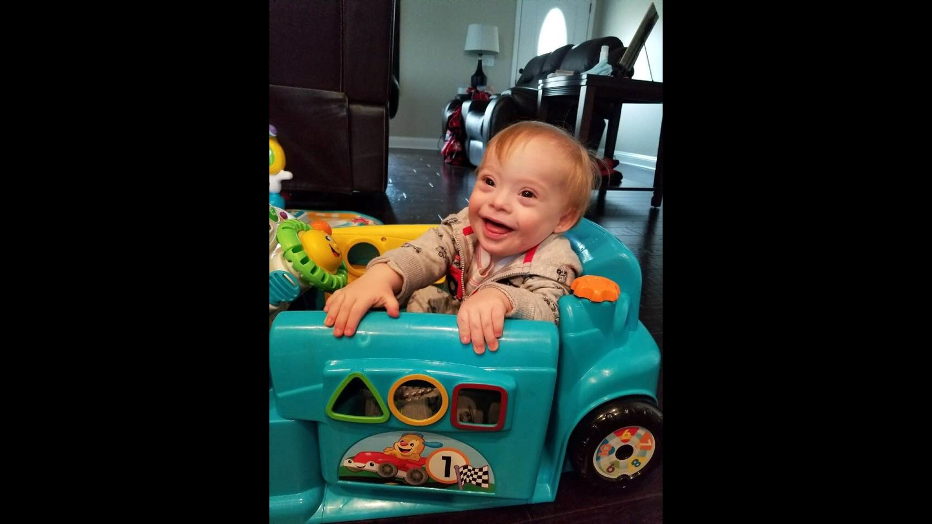First-ever Gerber baby poses with current Gerber baby, Lucas Warren ...