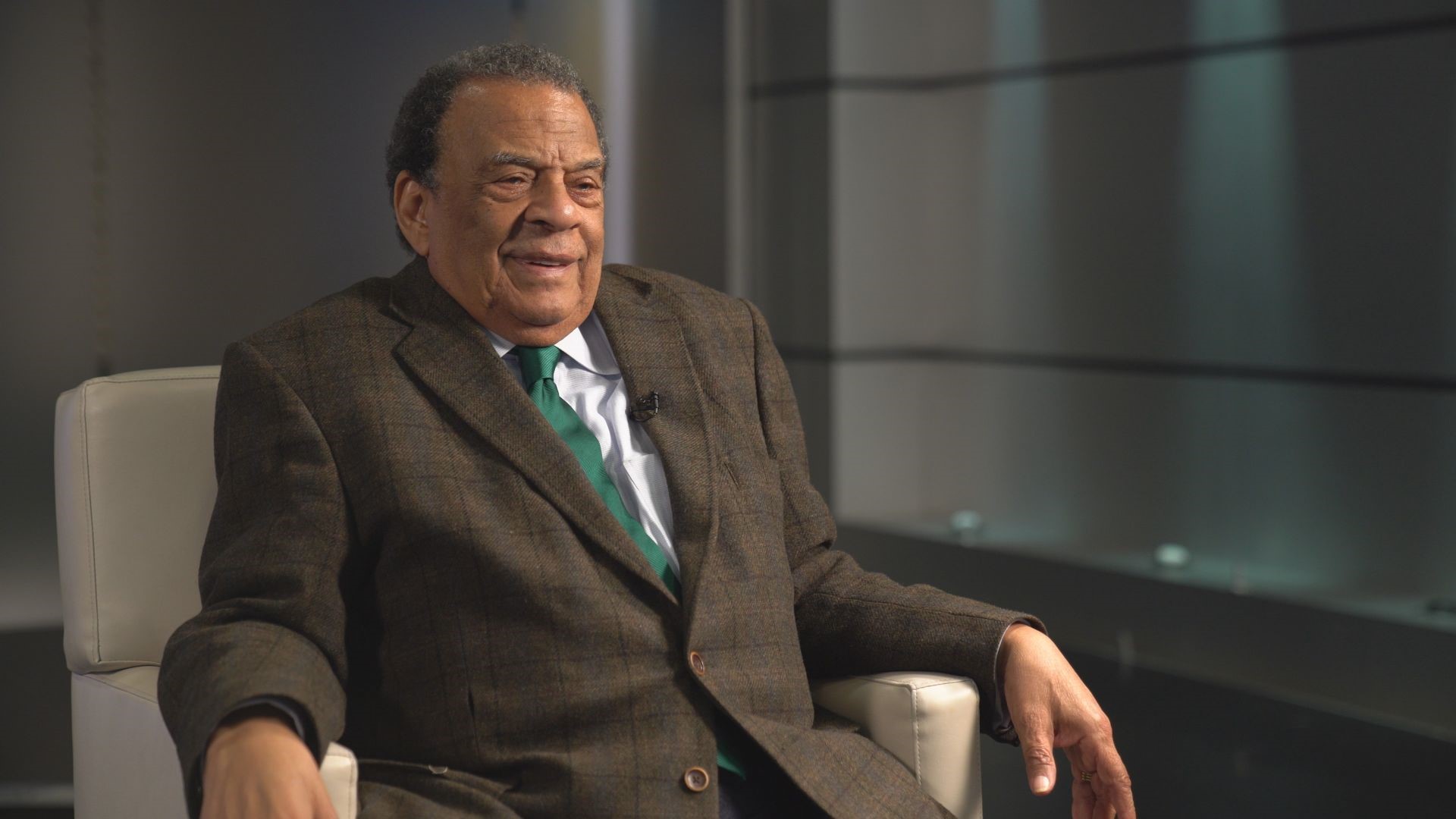 Former Atlanta Mayor Andrew Young on why Amazon won't choose Atlanta ...
