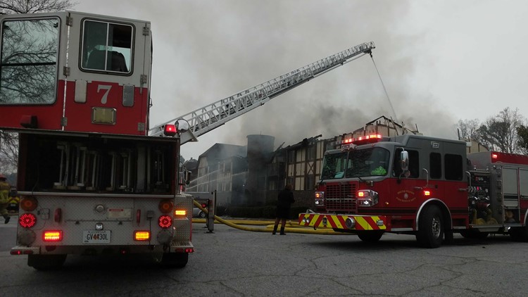 Camelot Condominiums fire on Old National Highway | 11alive.com