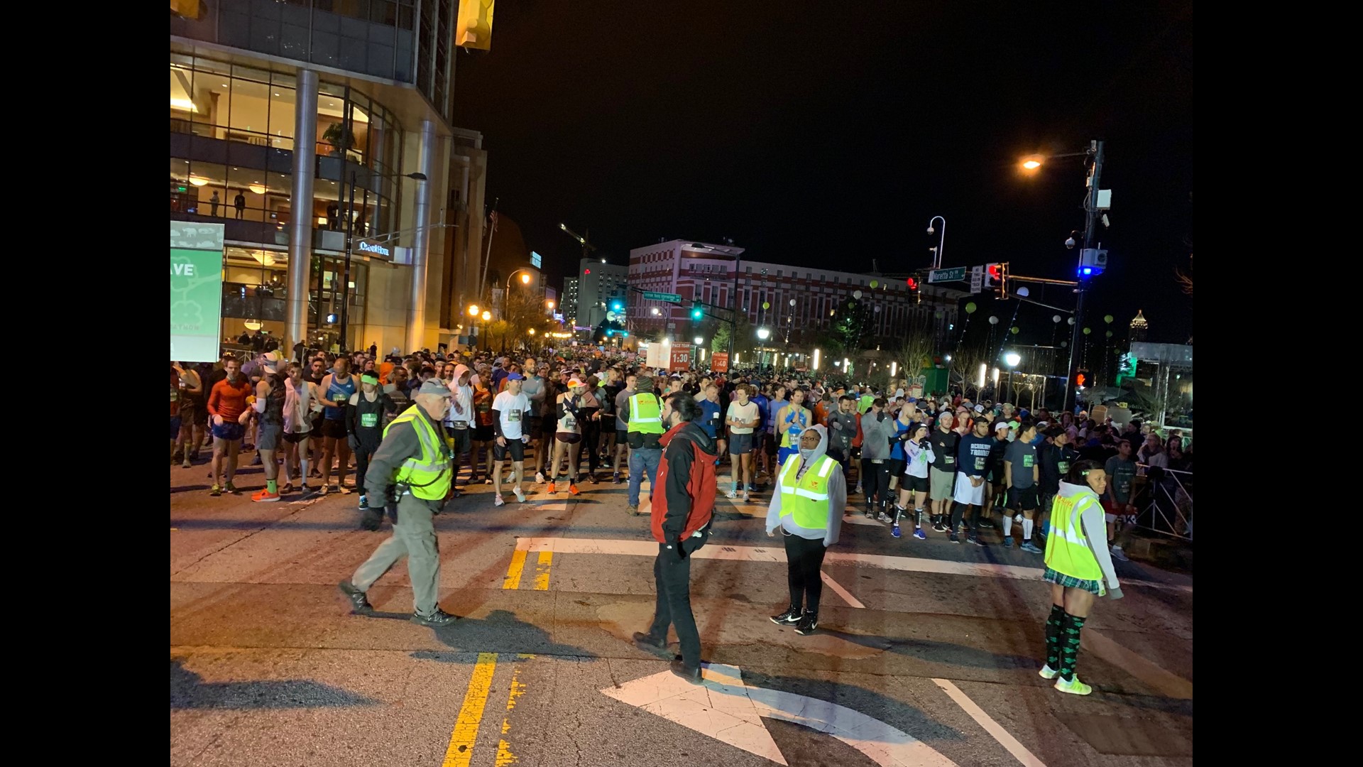 Runners hit pavement for Publix Atlanta Marathon on St. Patrick's Day ...