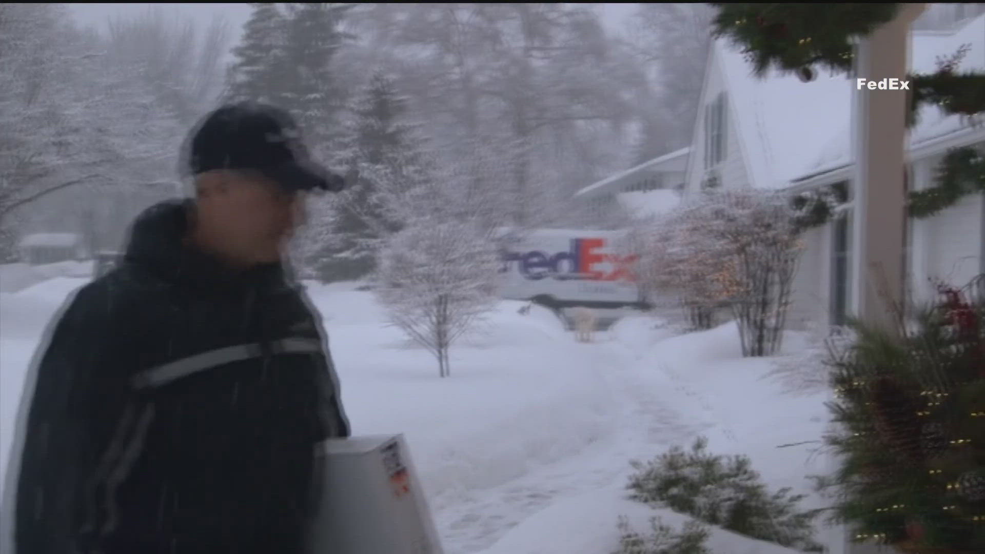 FedEx meteorologists use several weather models to ensure holiday ...