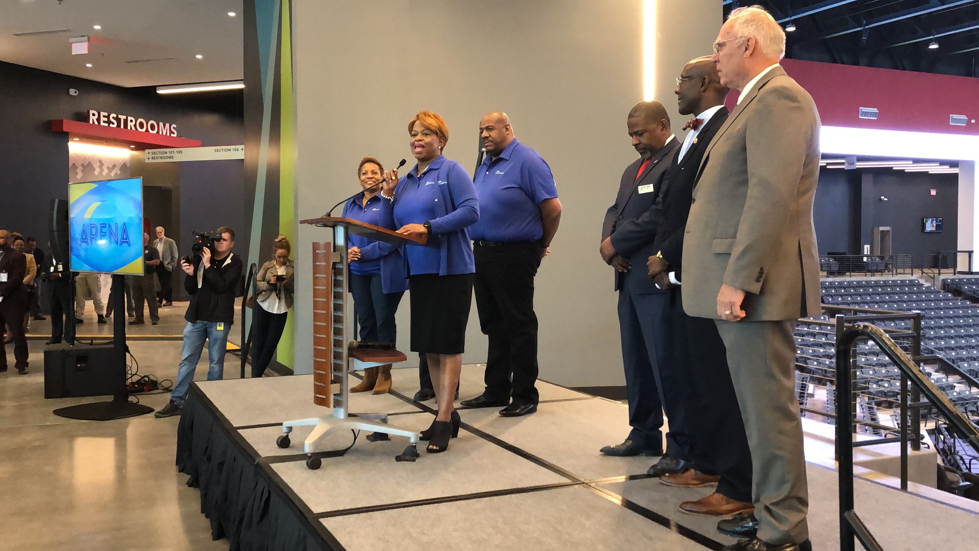 Long-awaited Gateway Center Arena opens in College Park | 11alive.com