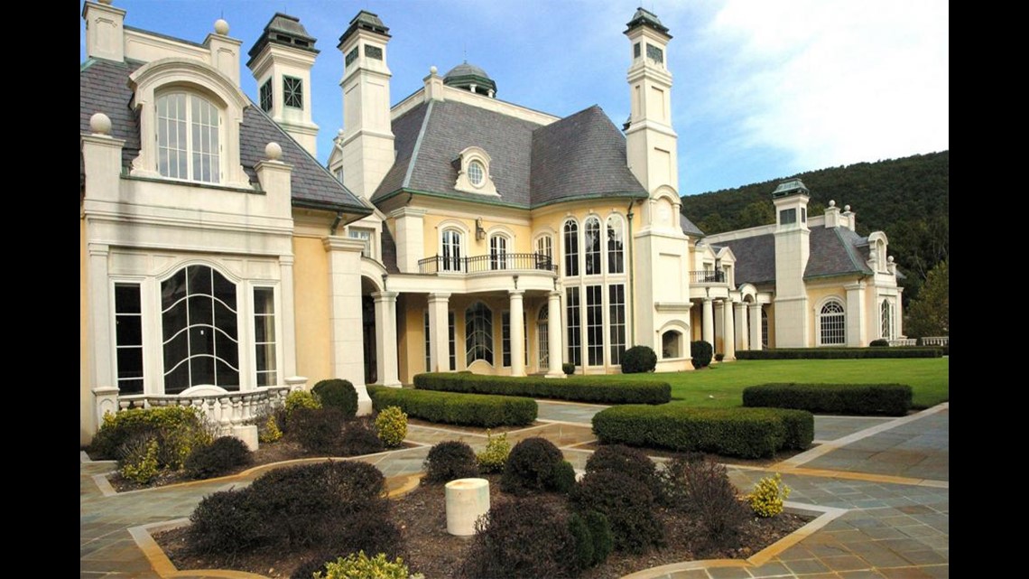 Photos: Inside the Guitar Mansion | 11alive.com