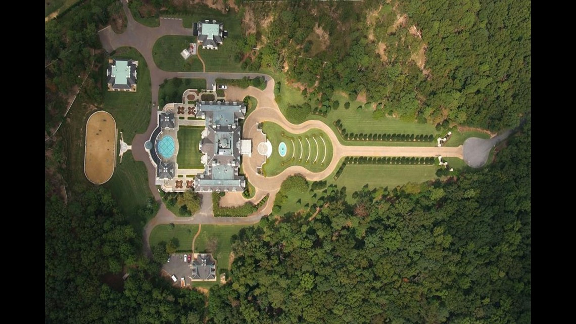 Photos: Guitar mansion goes to auction again | 11alive.com