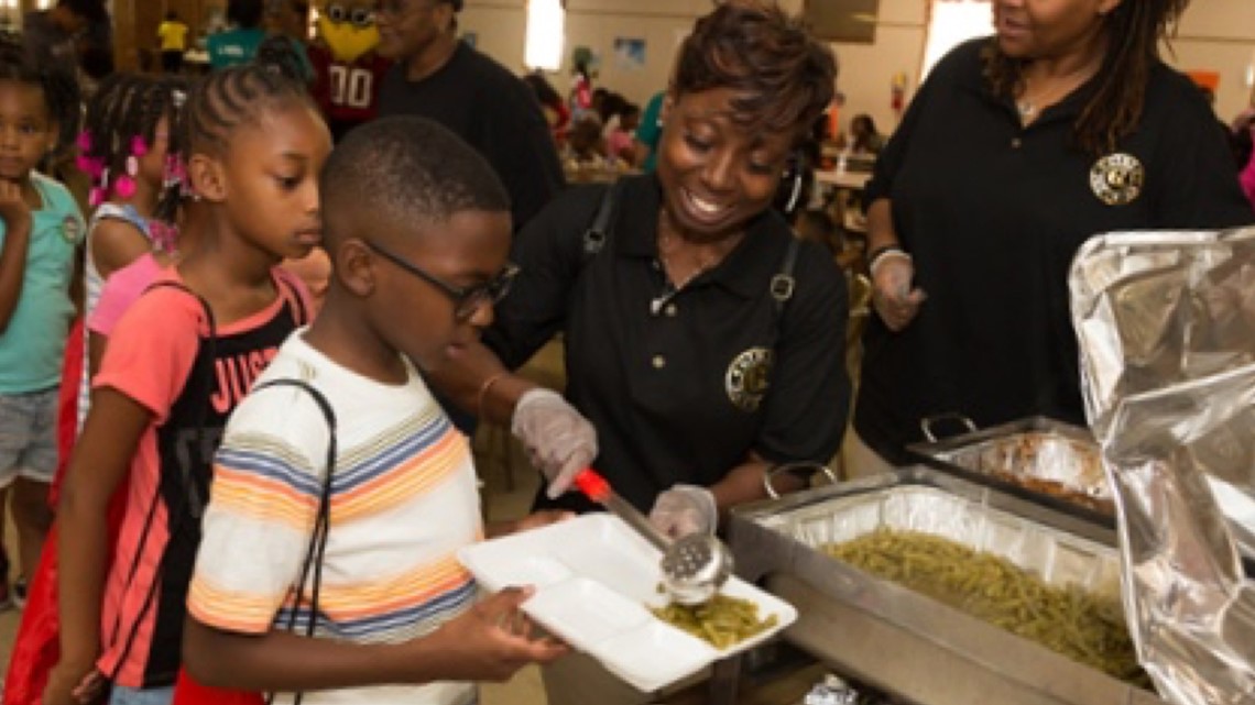 Atlanta Community Food Bank holds 'Summer Meals' program kickoff event ...
