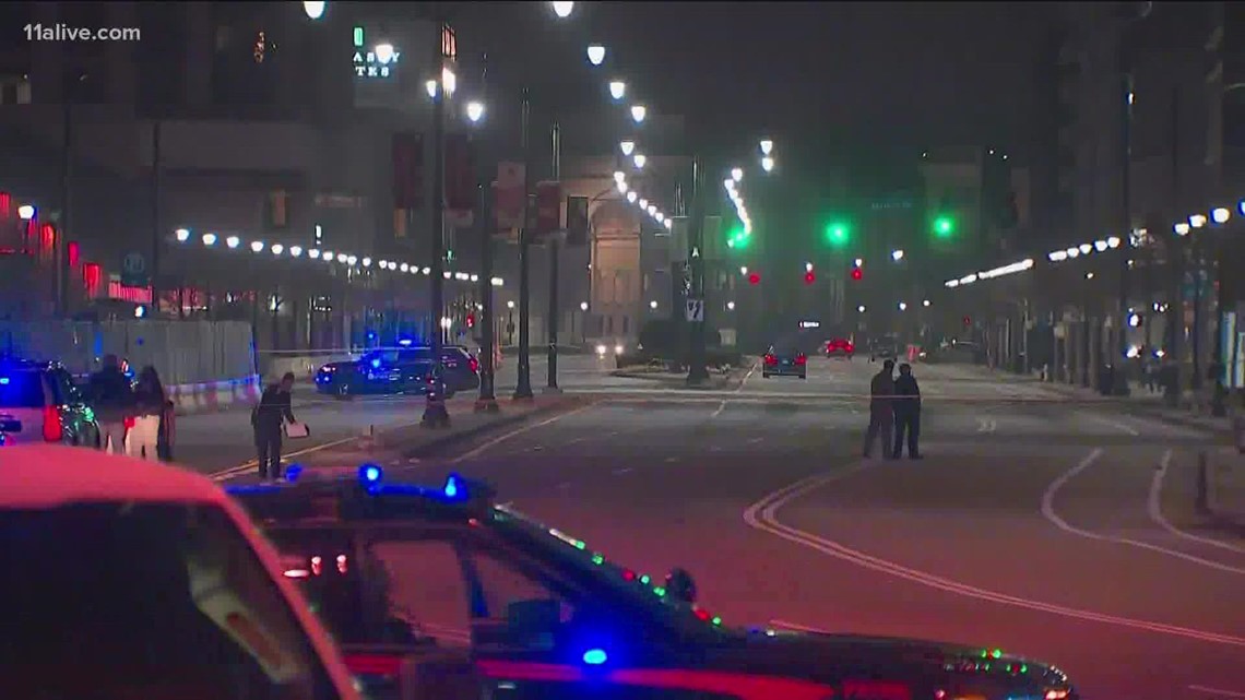 Update: Off duty cop shoots teen firing into crowd | 11alive.com