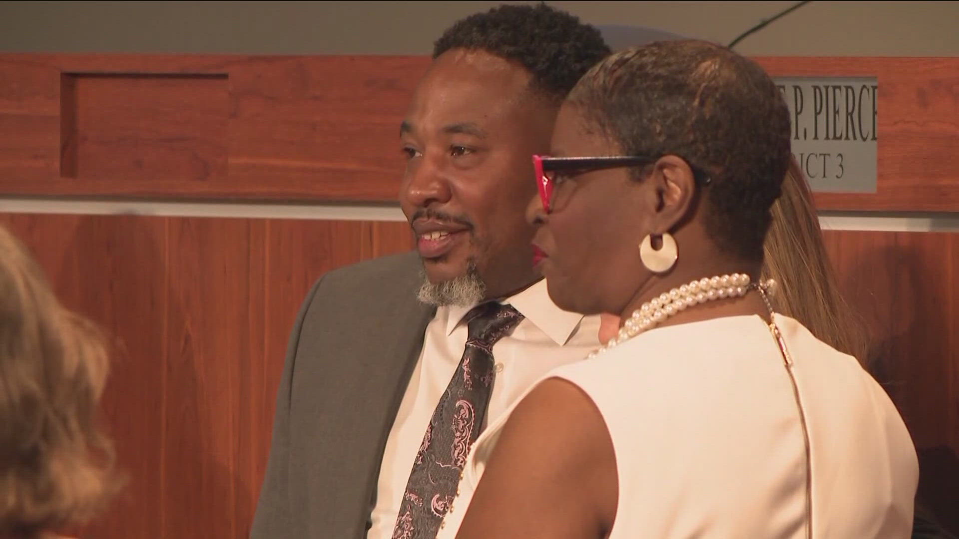 DeKalb County superintendent indicted on federal charges out of Chicago ...