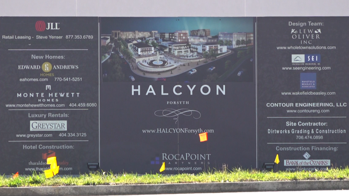 Halcyon showcases women-owned businesses | 11alive.com