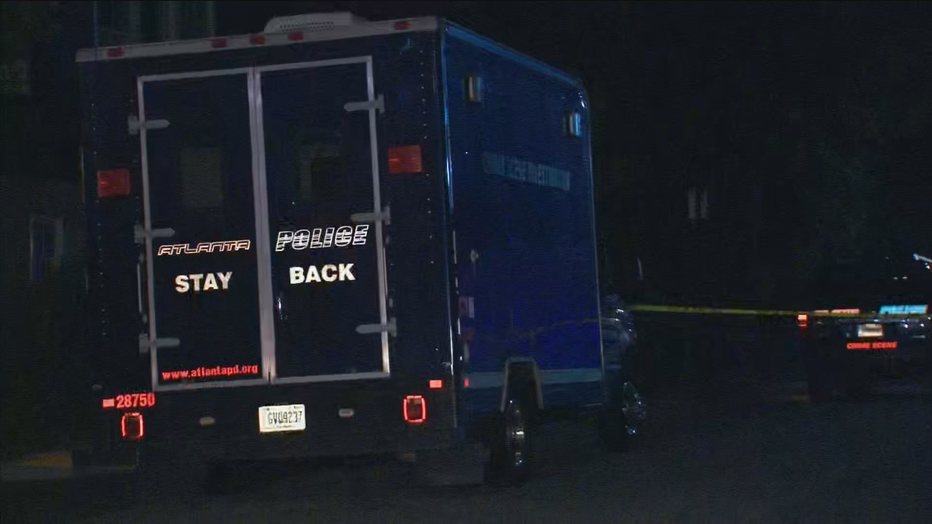 Security guard found shot to death behind recording studio in NE ...