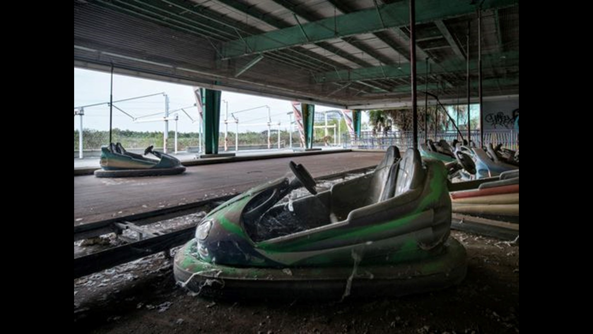 Photos inside the Six Flags devastated by Hurricane Katrina | 11alive.com