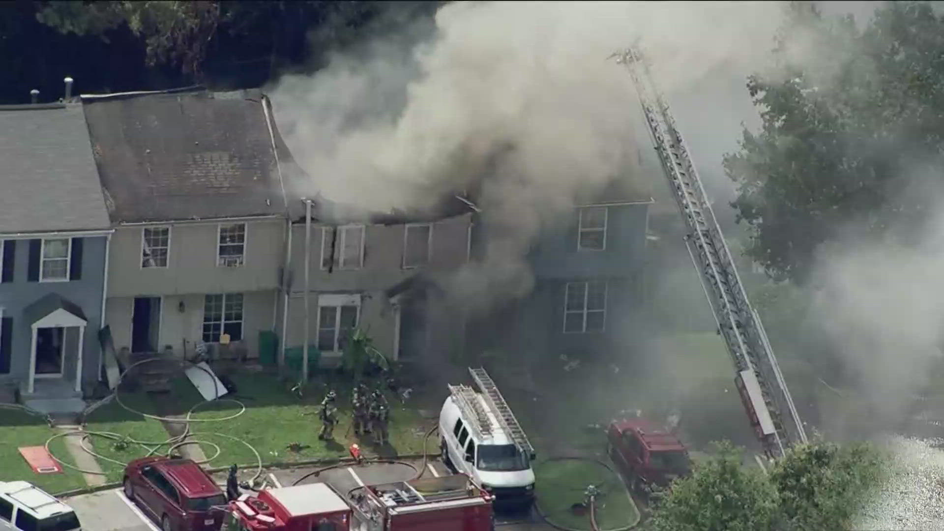 4 firefighters injured after fire on Shadow Walk Lane in DeKalb County ...