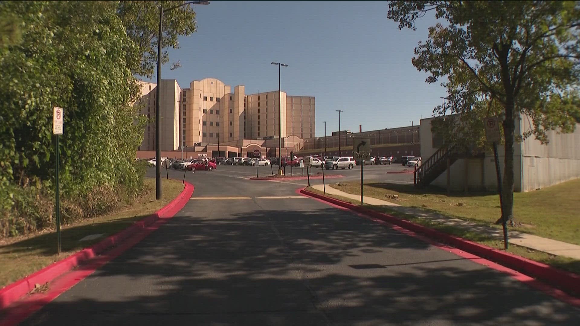 An inmate died in Fulton County Jail. He had a bond, but couldn't ...