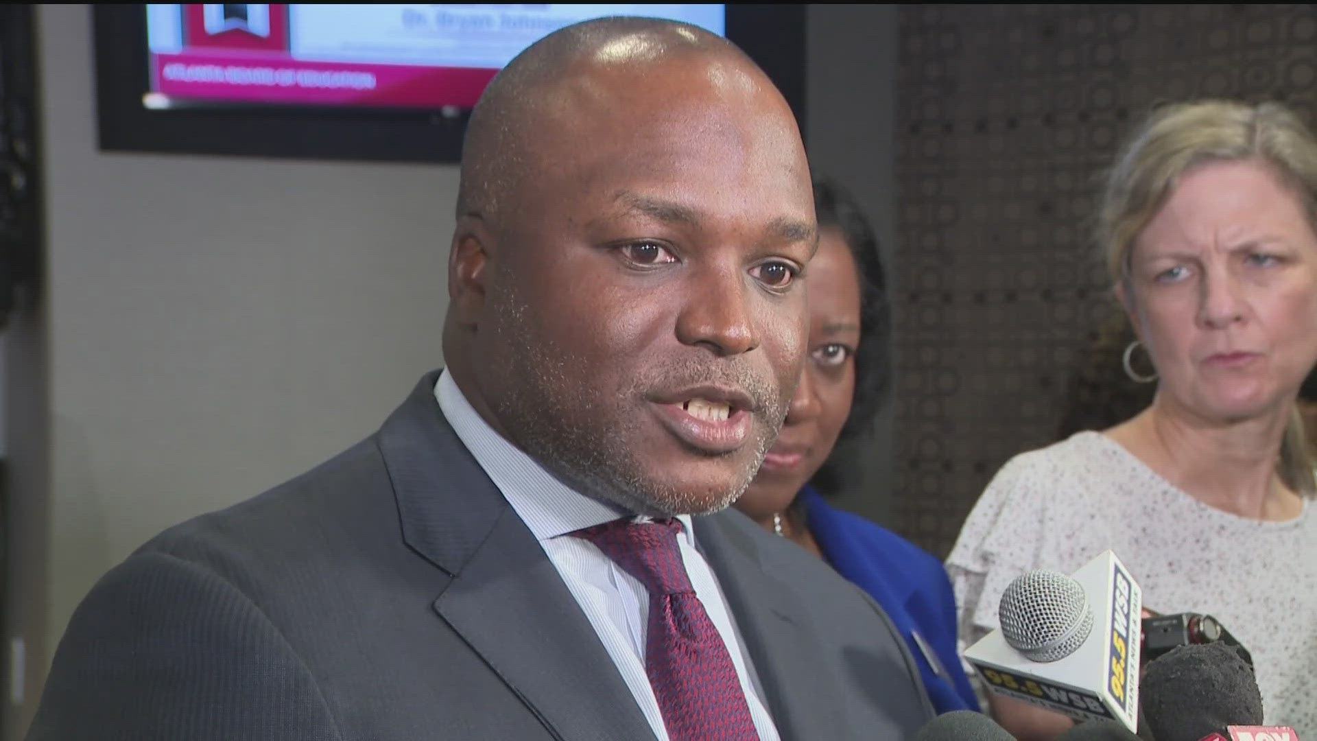 Atlanta superintendent's contract extended 1 year | 11alive.com
