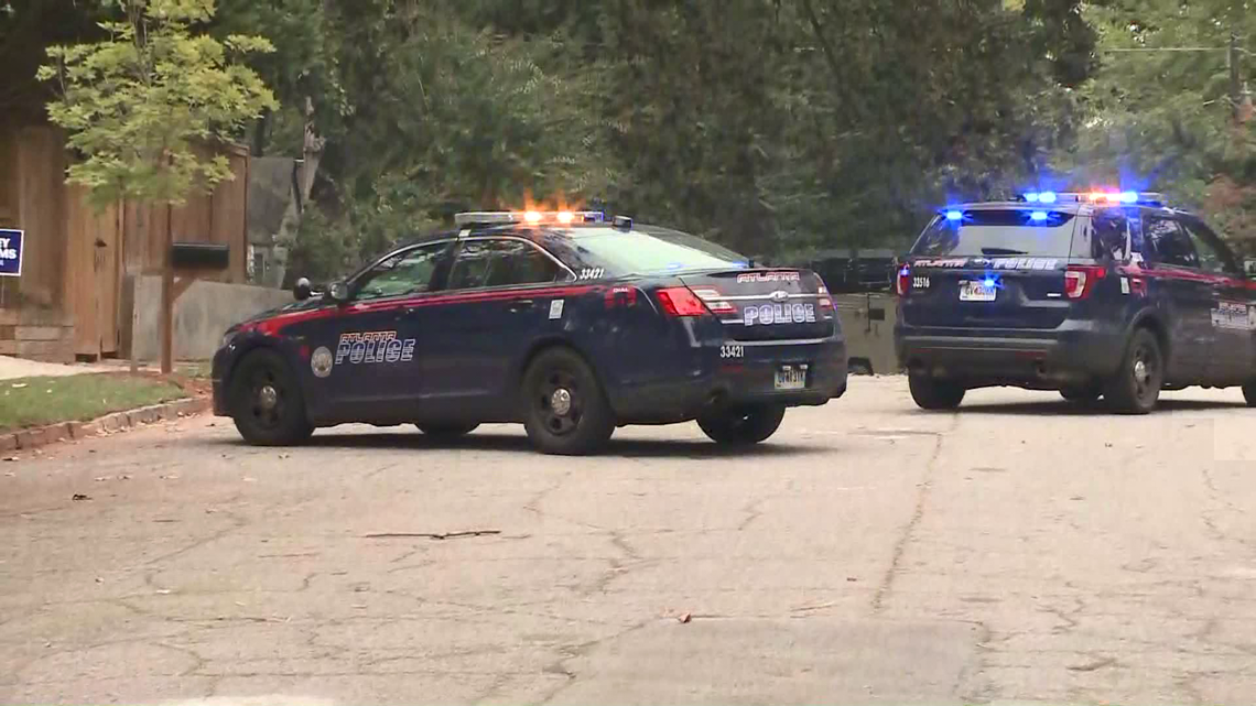 SWAT standoff outside east Atlanta home | 11alive.com