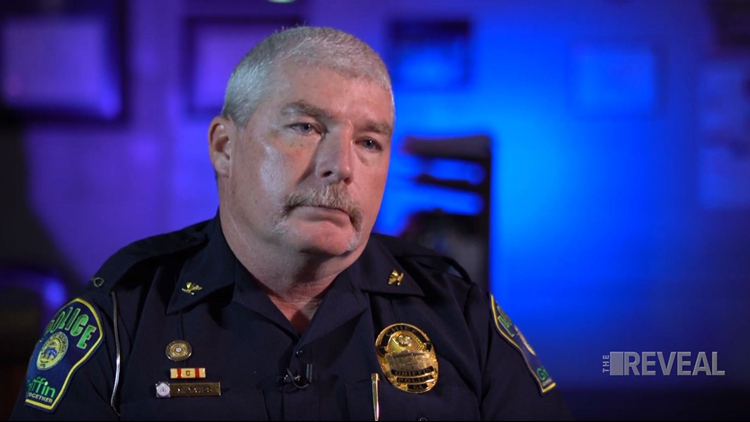 Police officer tells citizen ‘suck my ****!' | 11alive.com