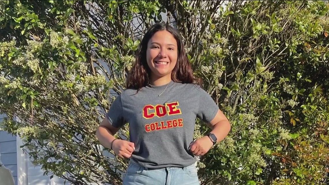 Marietta senior learns English, helps family after immigrating to U.S ...