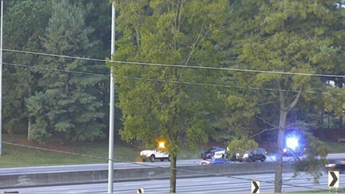 Injury wreck blocks all lanes of I-75 southbound at Jonesboro Road in Clayton County | 11alive.com