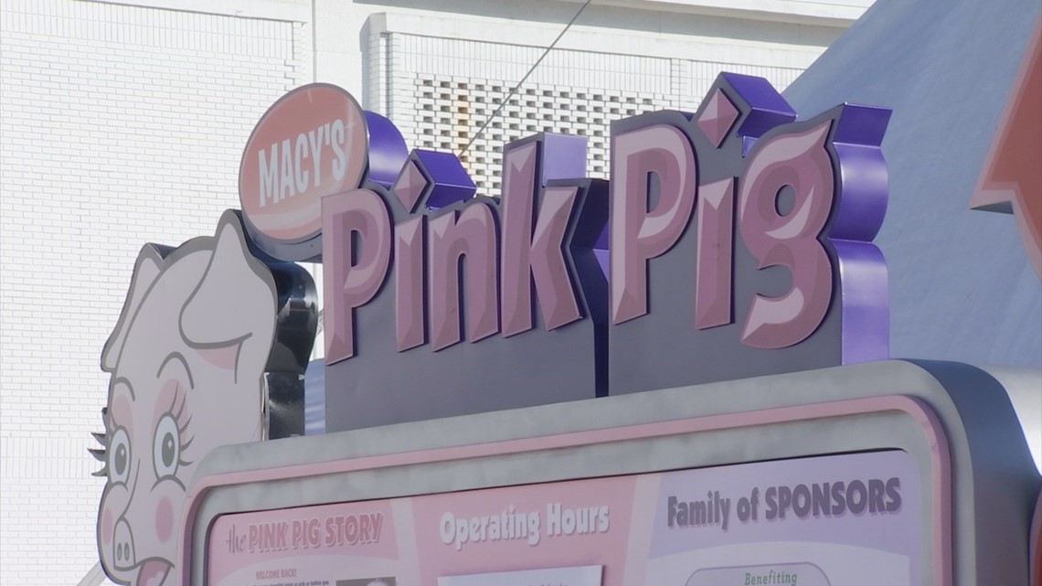 Macy's Pink Pig returns to Atlanta's Lenox Square Mall for holiday ...