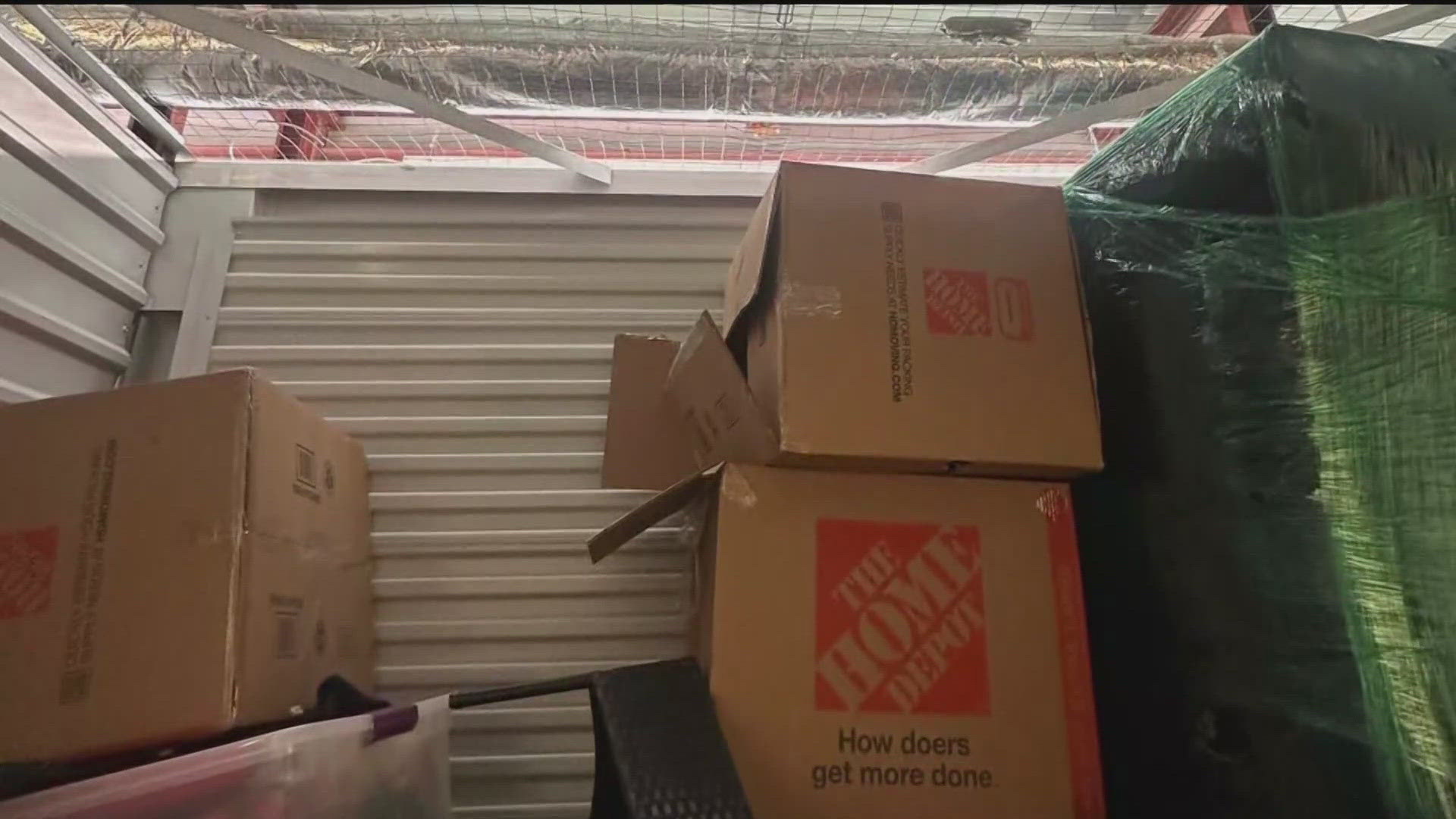 Metro Atlanta police investigate storage unit crime spree | 11alive.com