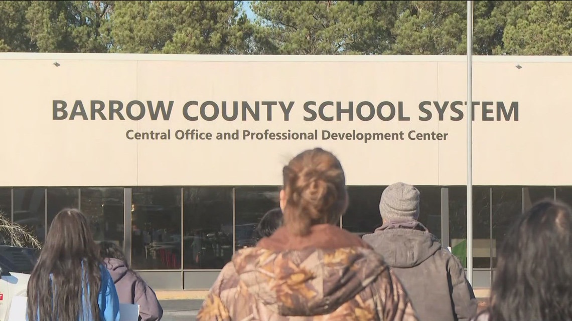 New weapons detection system at Apalachee High, other Barrow County schools | 11alive.com