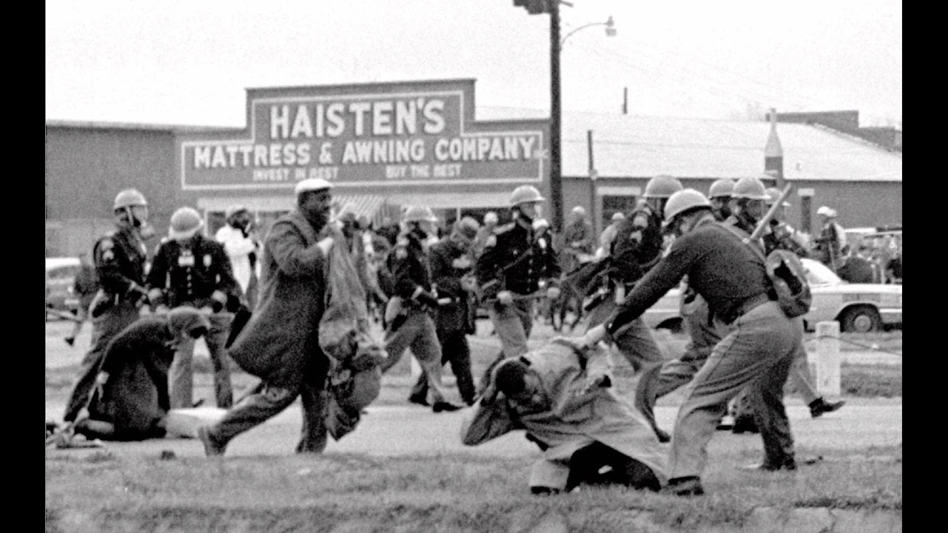 John Lewis to cross Edmund Pettus Bridge in Selma one last time ...