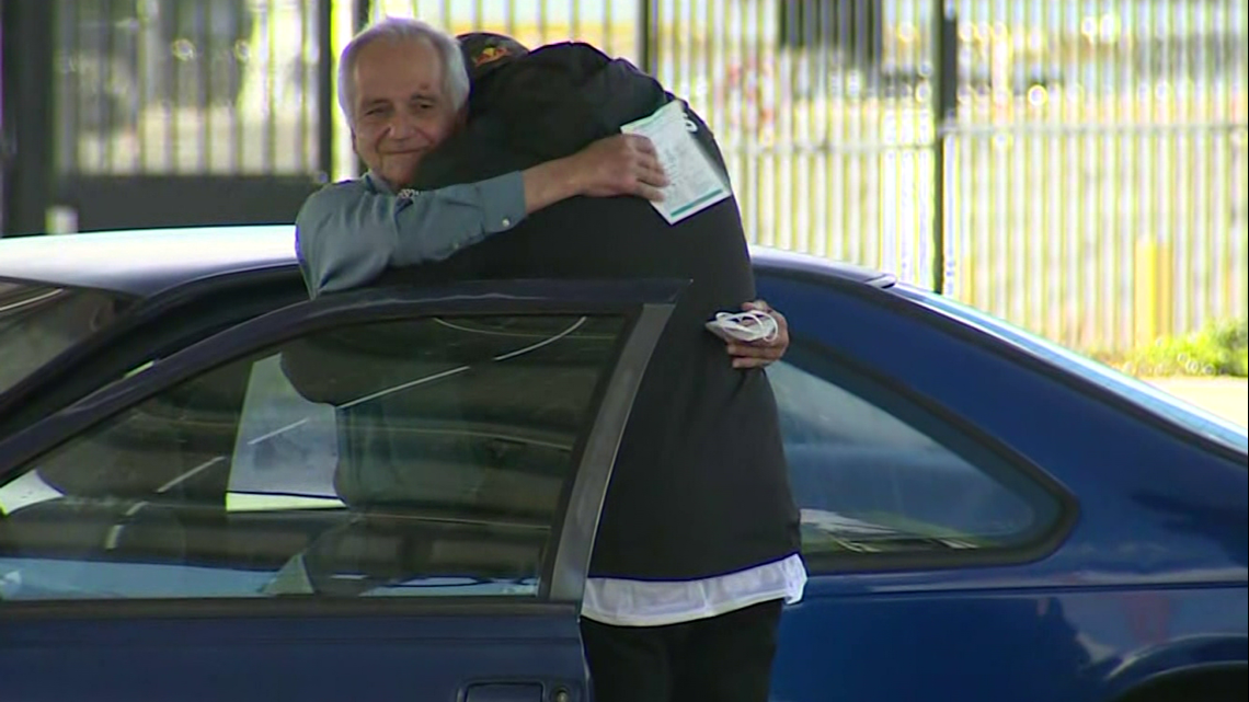 Sub teacher Jose Villarruel receives $27,000 from Steven Nava | 11alive.com