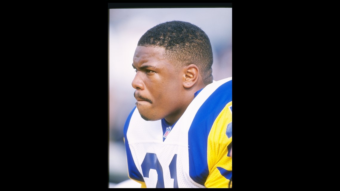 Ex-NFL RB Lawrence Phillips suspected of killing cellmate | 11alive.com