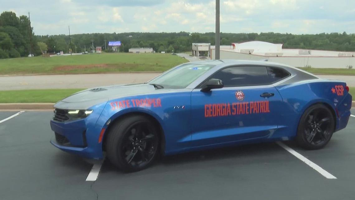 Chase on I-20 in Atlanta, car flips, 3 kids hurt, GSP says | 11alive.com