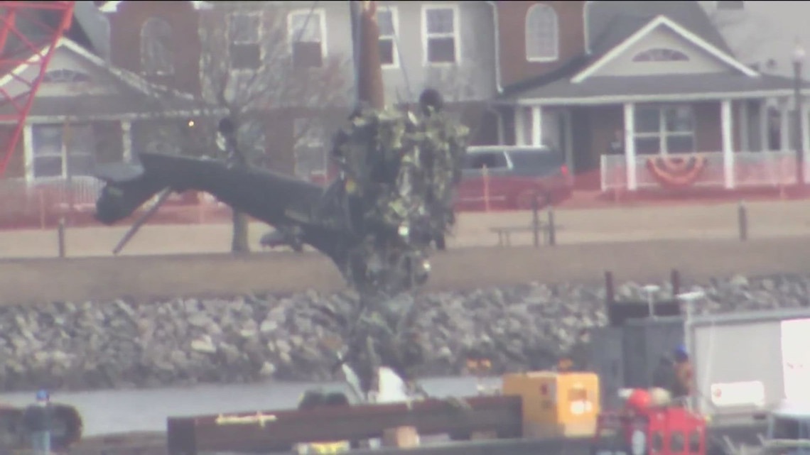 Major aircraft parts recovered | DC plane crash | 11alive.com