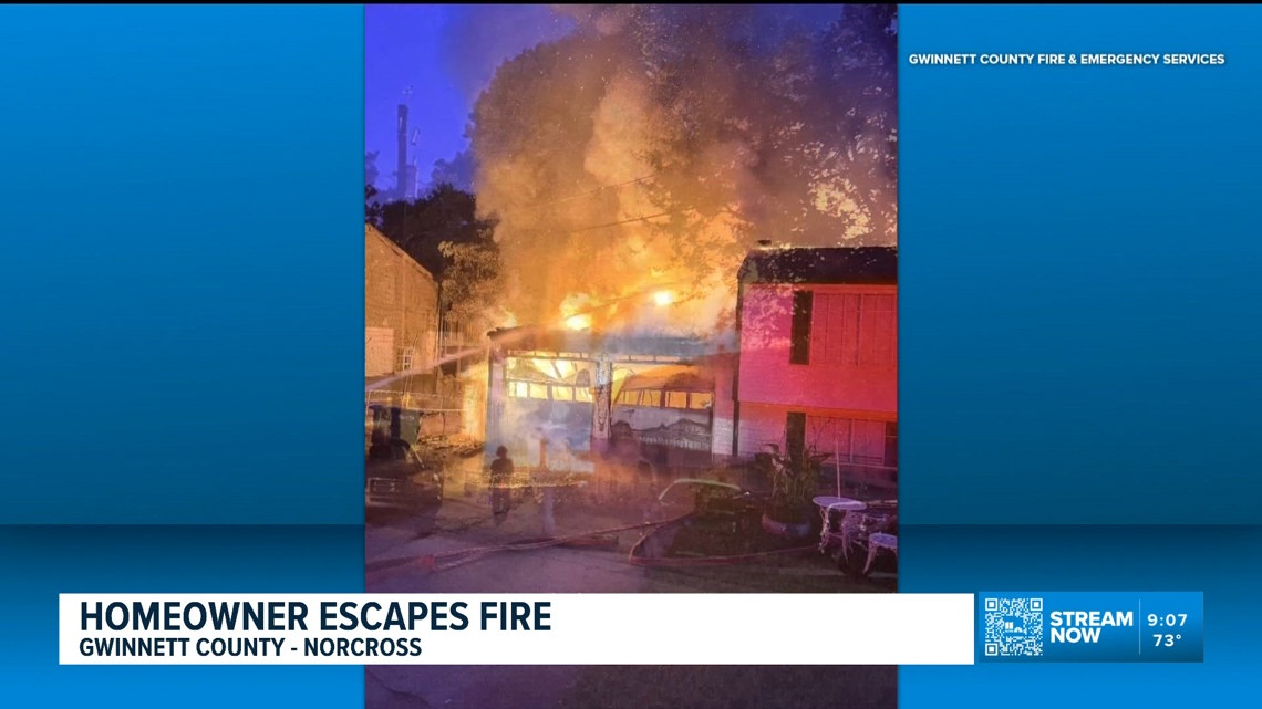 Homeowner escapes fire in Norcross | 11alive.com