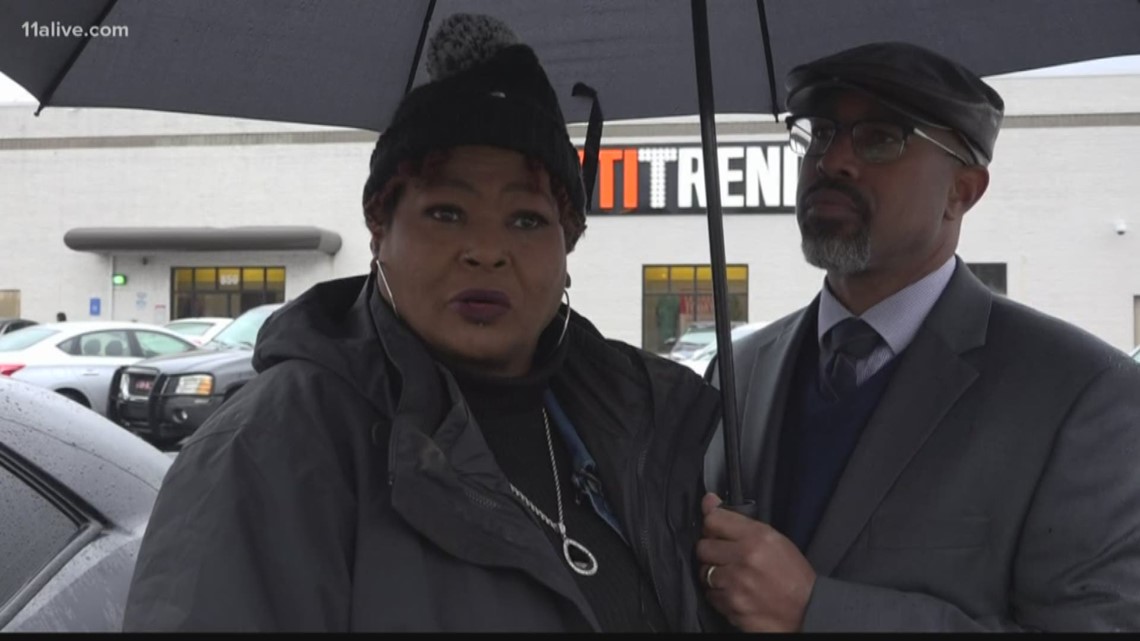 MARTA bus driver says off-duty officer confronted her | 11alive.com